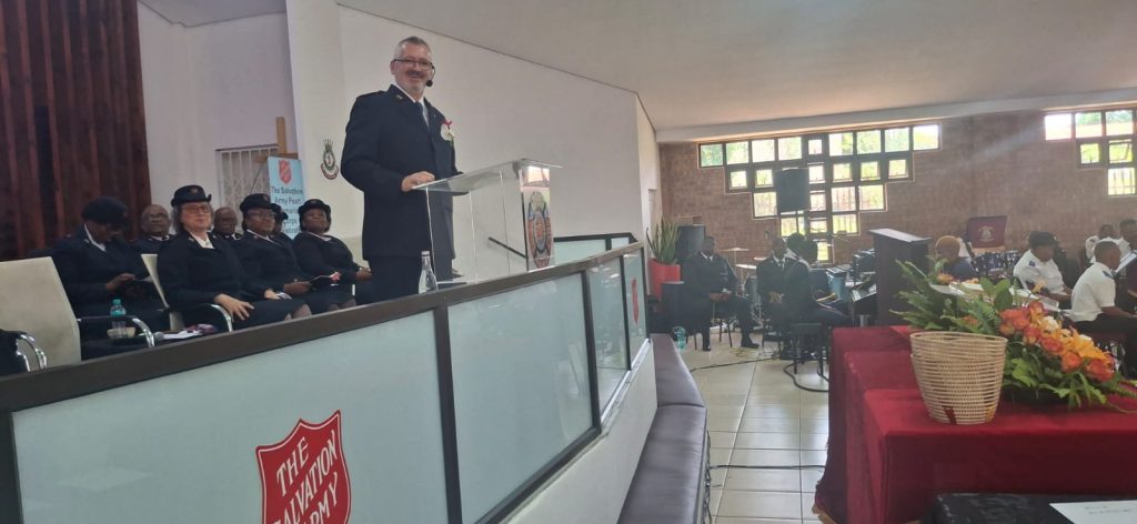 Central Division Bids Farewell to Territorial Leaders at Peart Memorial ...